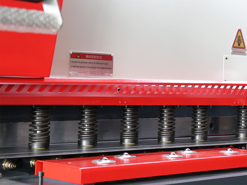 CNC Guillotine Shearing Machine - DurmaPress