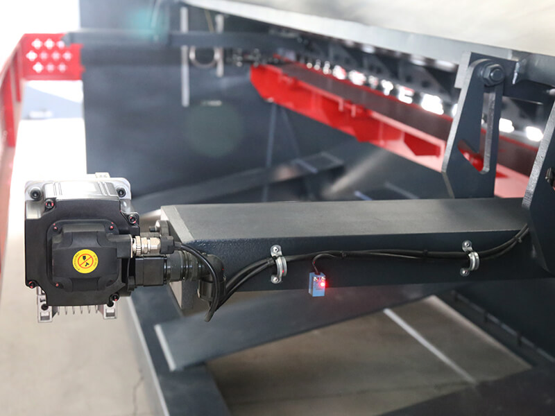 Hydraulic Heavy Duty Guillotine Shearing Machine - DurmaPress