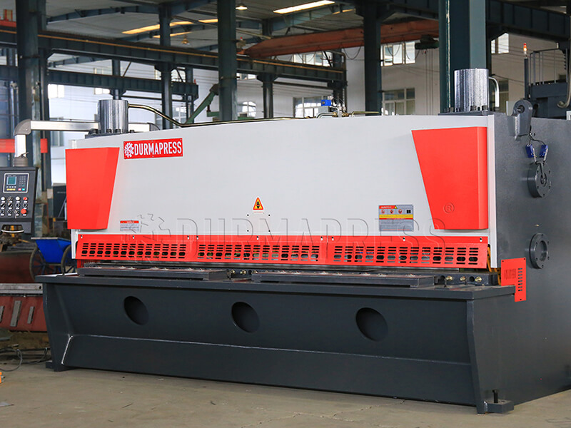 Hydraulic Guillotine Shearing Machine - DurmaPress